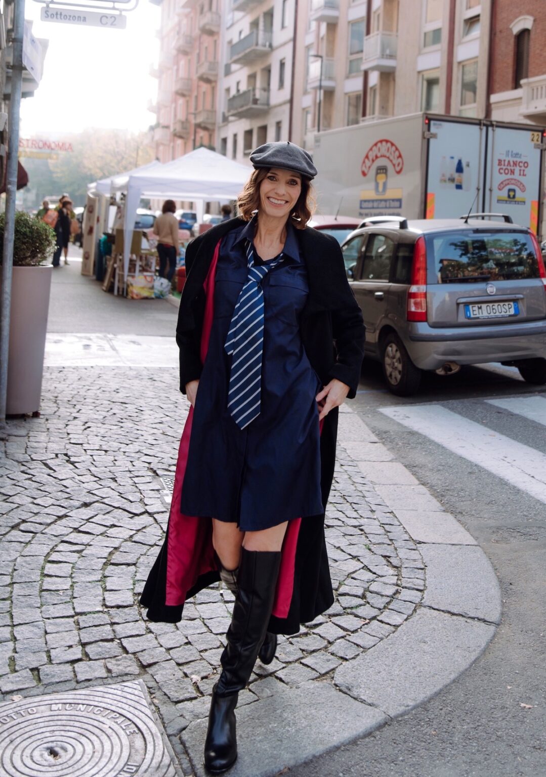 5 Outfit Femminili con la Cravatta - Easymomswissmade