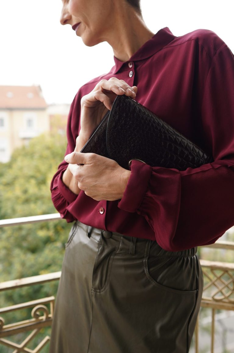 Outfit con il color borgogna: come indossare il burgundy con stile ...