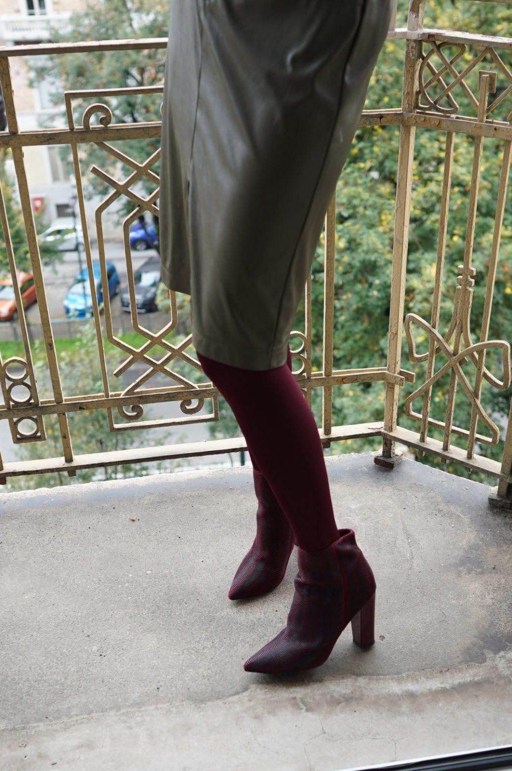 Outfit con il color borgogna: come indossare il burgundy con stile ...